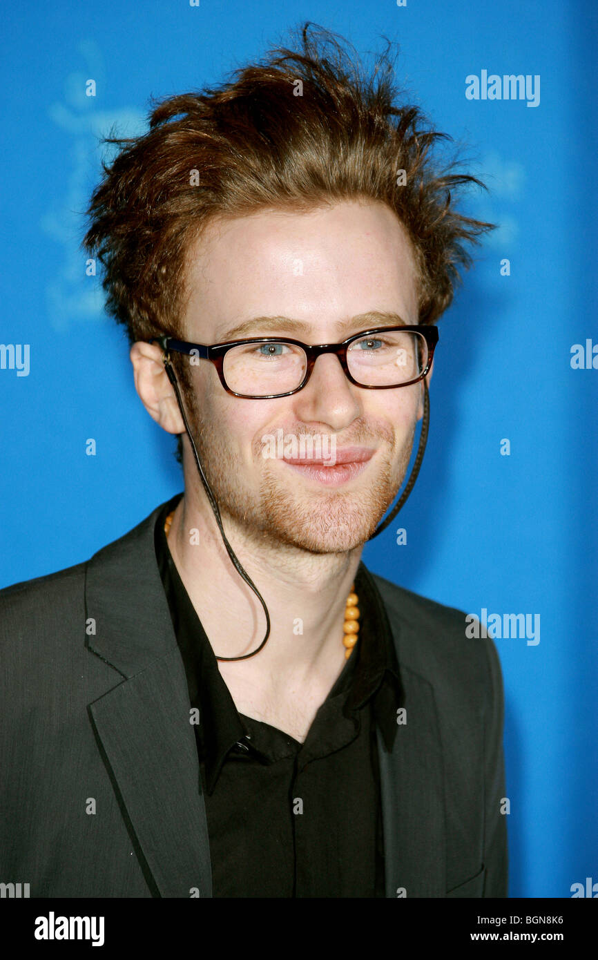 Mark rendall actor hi-res stock photography and images - Alamy