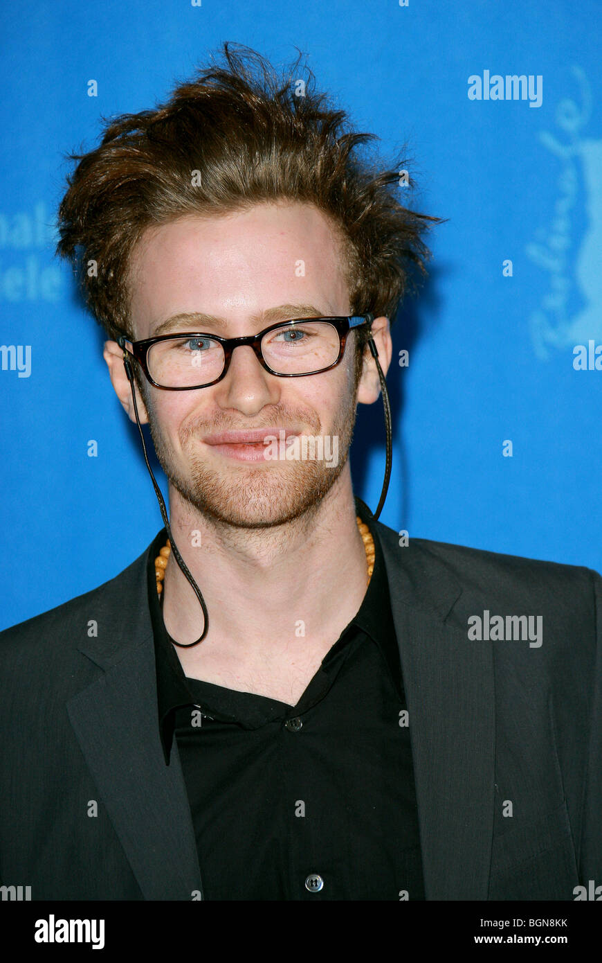 Mark rendall actor hi-res stock photography and images - Alamy