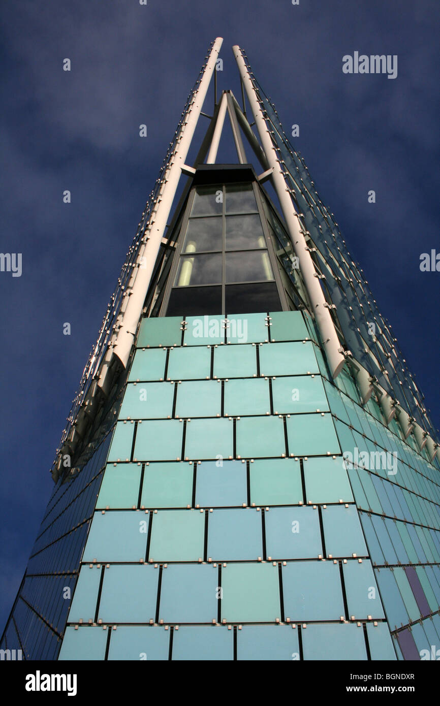 Hull architecture hi-res stock photography and images - Alamy