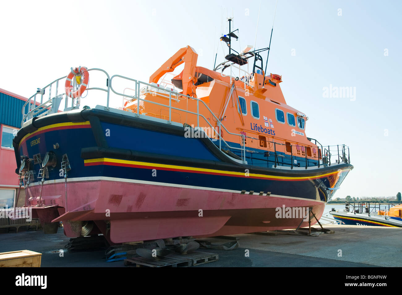 Rnli lifeboat headquarters poole hi-res stock photography and images ...