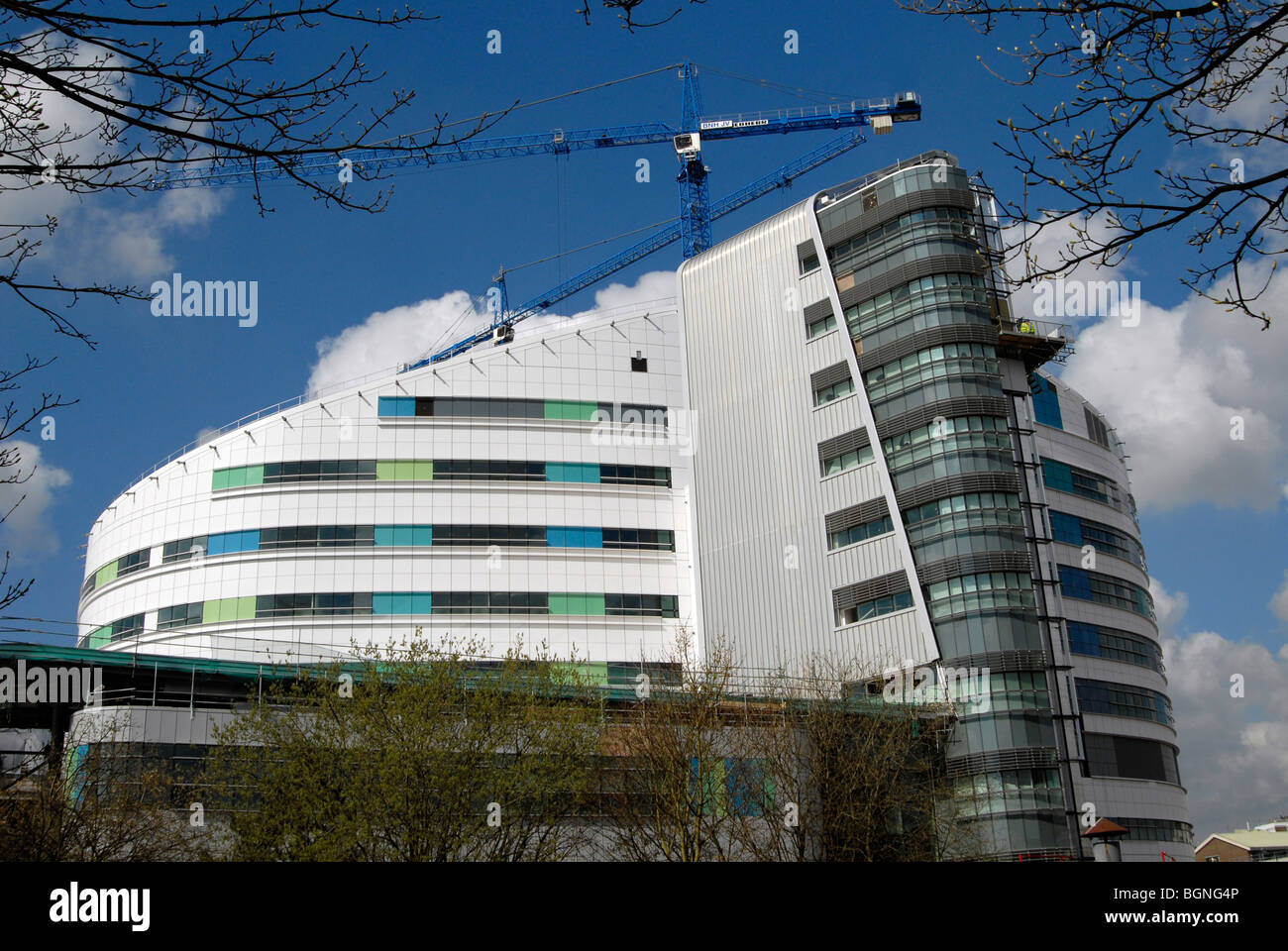 Queen elizabeth hospital birmingham hi-res stock photography and images ...