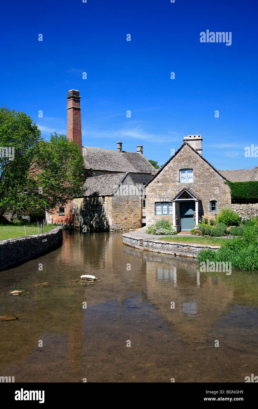 Old Mill River Eye Lower Slaughter village Gloucestershire Cotswolds ...