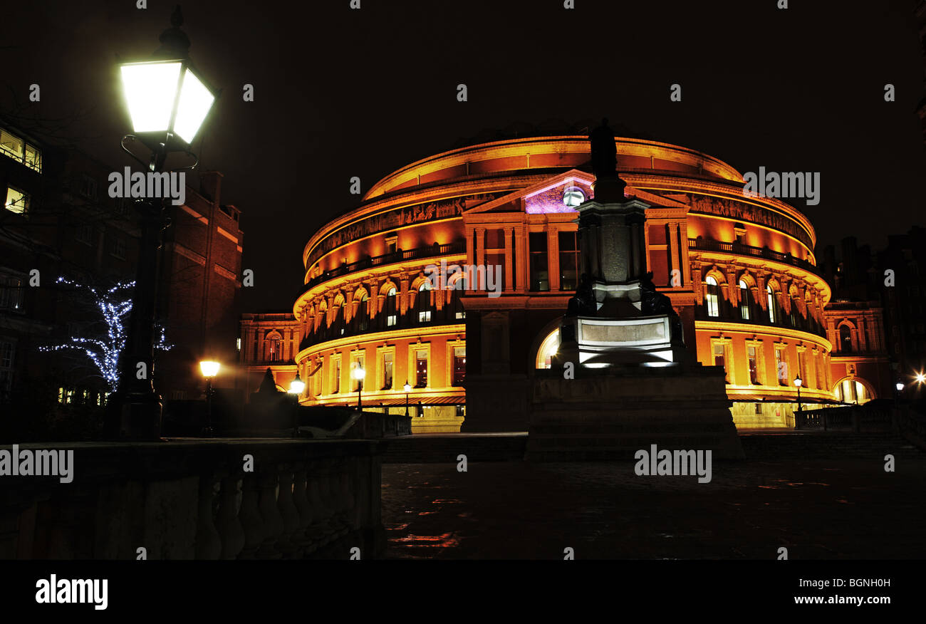 The Royal Albert Hall at night Stock Photo - Alamy