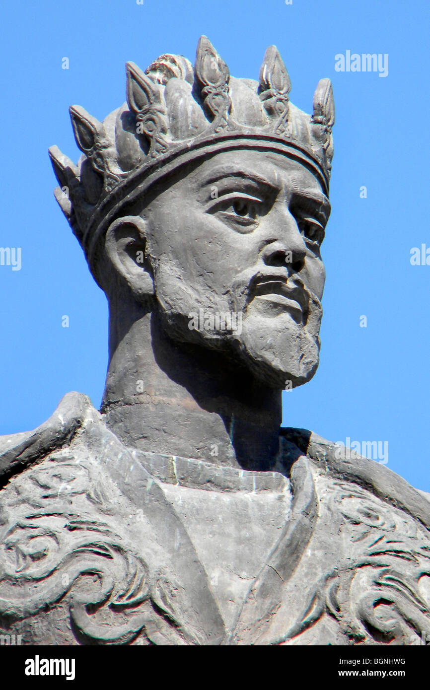 Statue of Tamerlane, Tashkent, Uzbekistan Stock Photo - Alamy