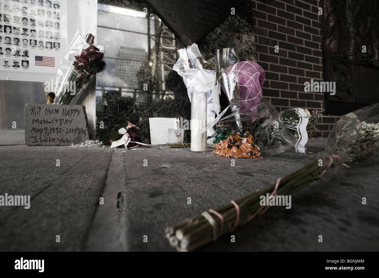 Ground zero streets hi-res stock photography and images - Alamy