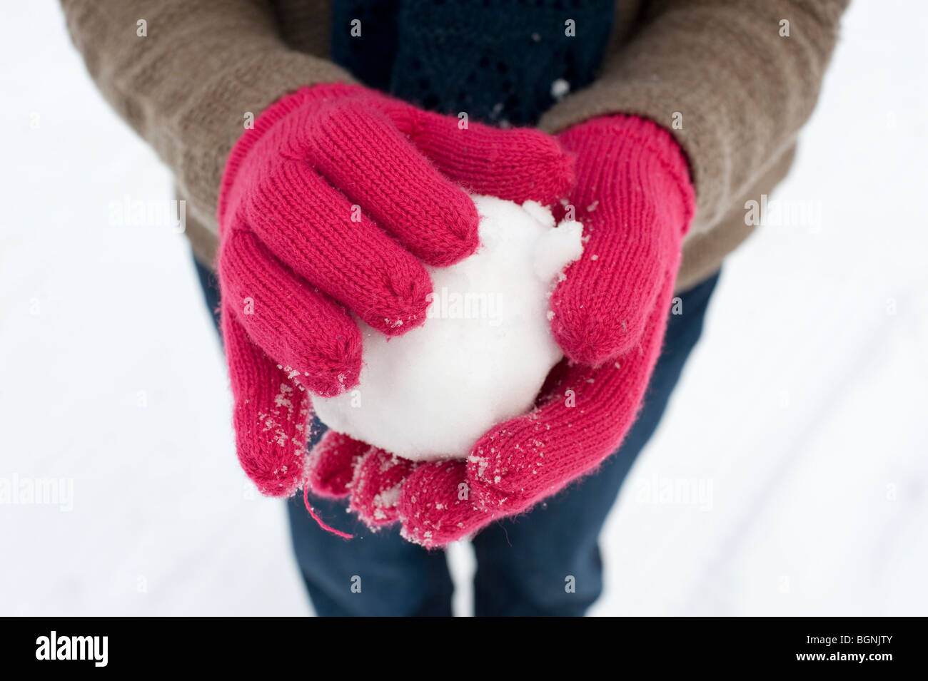Pink snow flake hi-res stock photography and images - Alamy