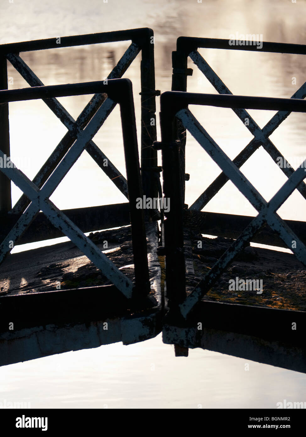 Split bridges hi-res stock photography and images - Alamy