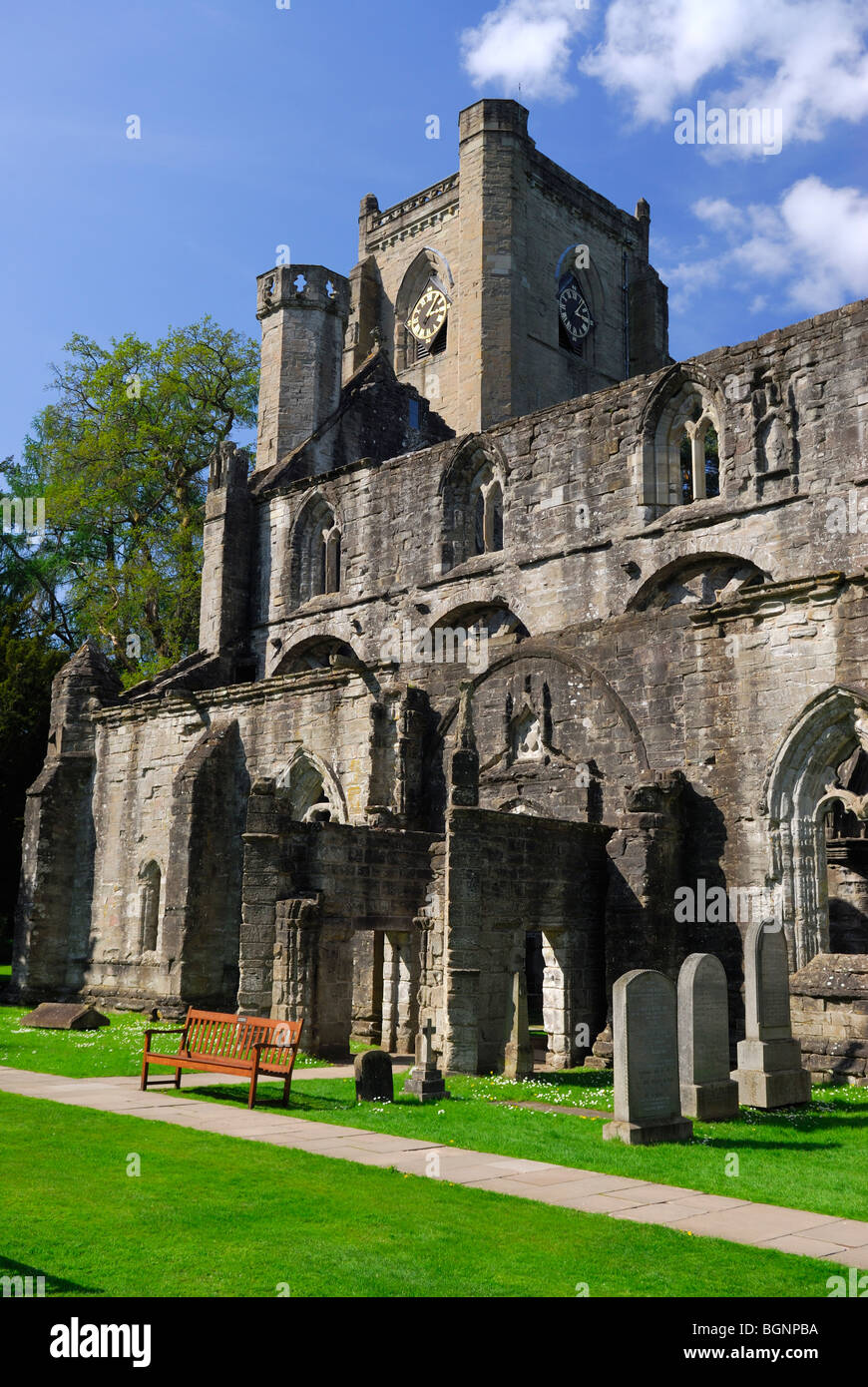 Ruins of Dunkeld Cathedral, Dunkeld, Perthshire, Scotland Stock Photo ...
