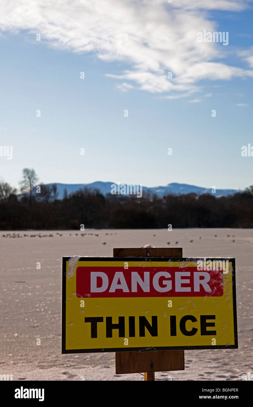 Thin ice hi-res stock photography and images - Alamy