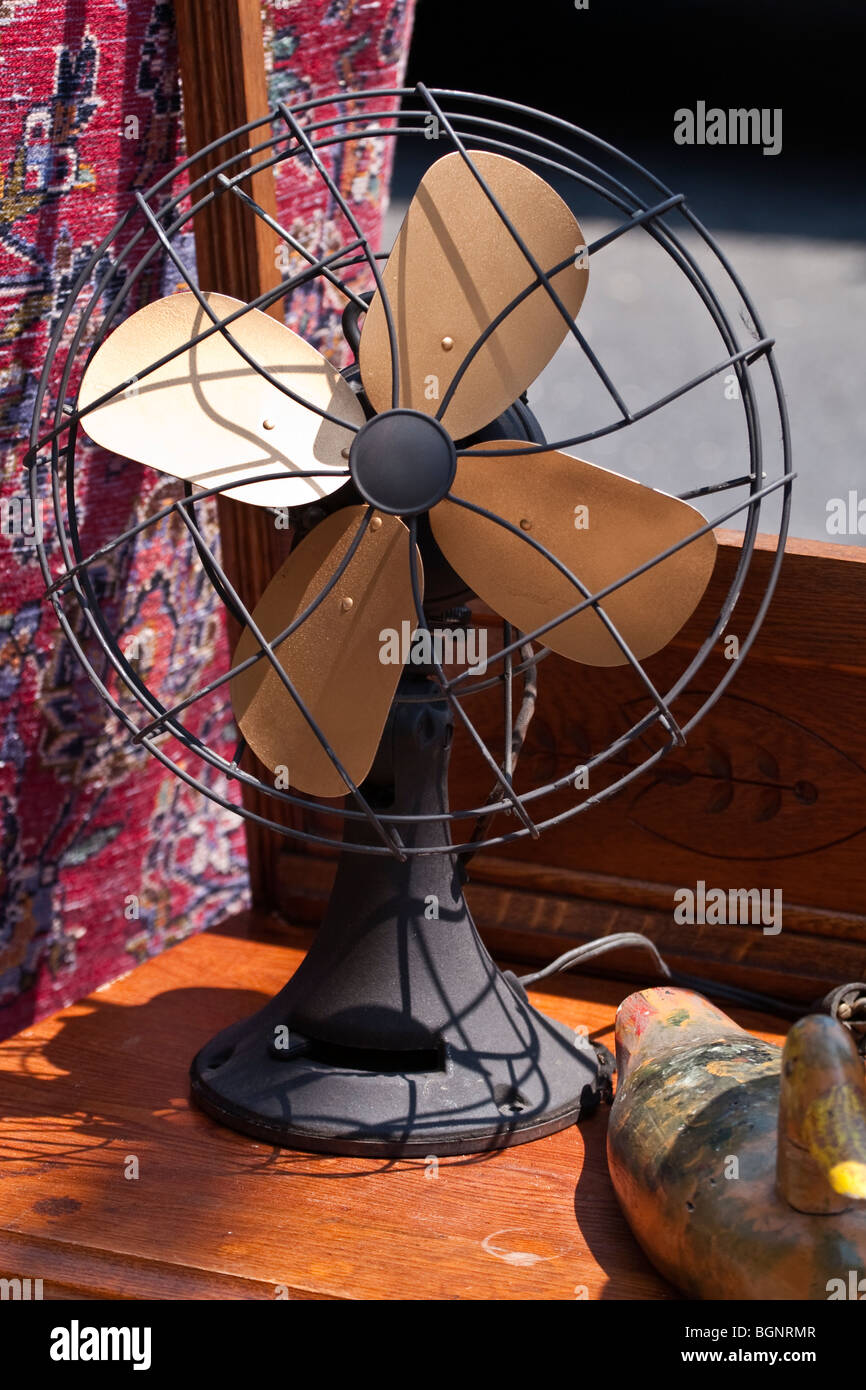 Vintage fan hi-res stock photography and images - Alamy