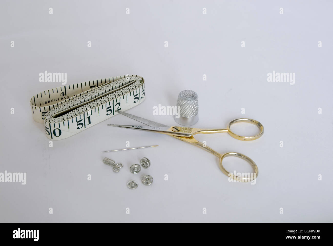 Mending tools hi-res stock photography and images - Alamy