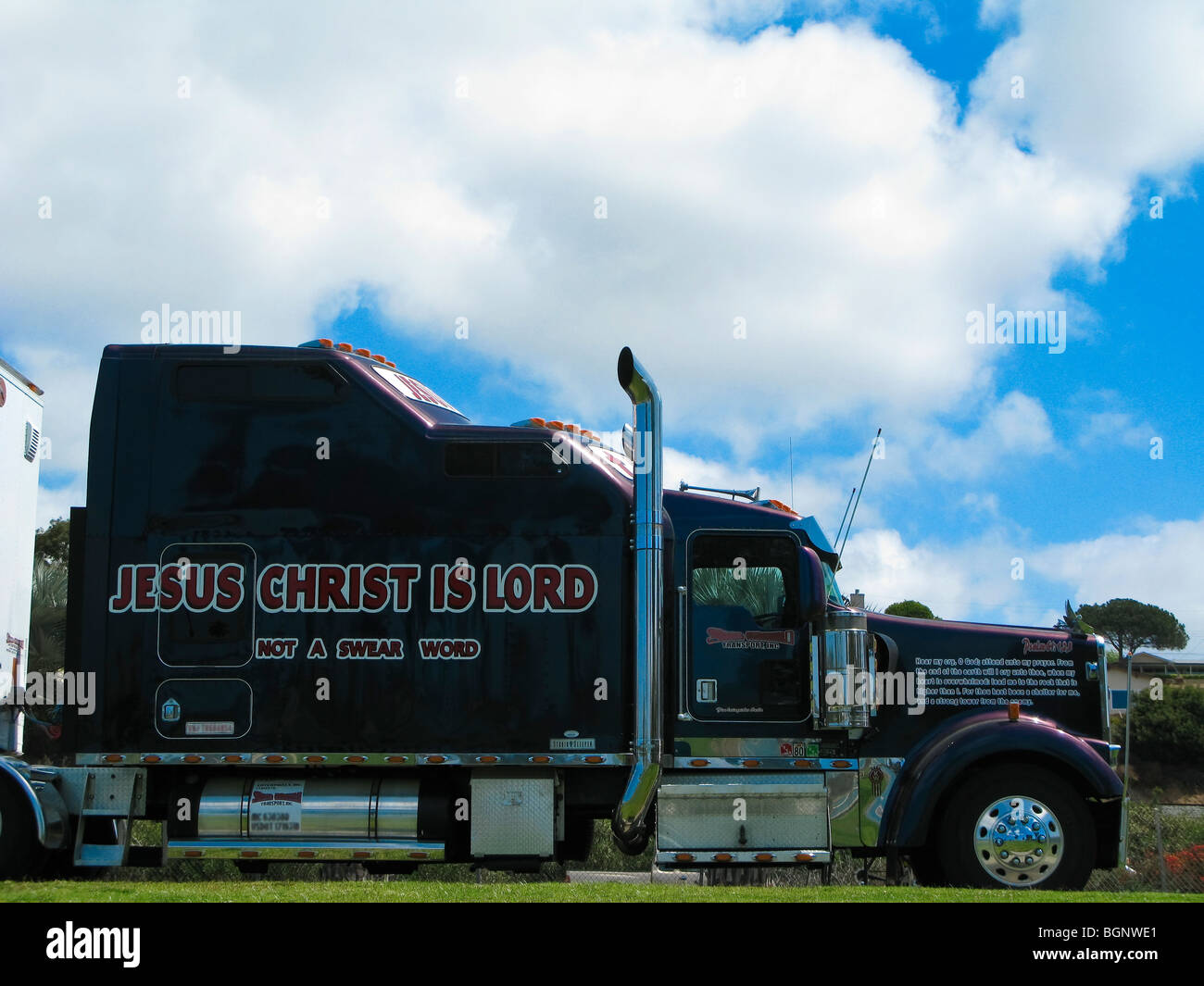 Slogan vehicle truck lorry hi-res stock photography and images - Alamy