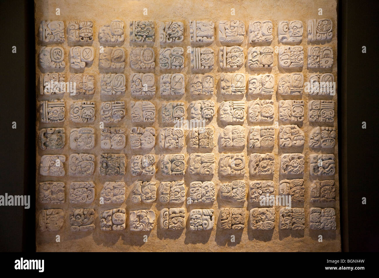 Glyphs palenque hi-res stock photography and images - Alamy