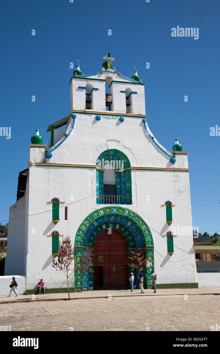 Mexico chiapas indigenous hi-res stock photography and images - Alamy