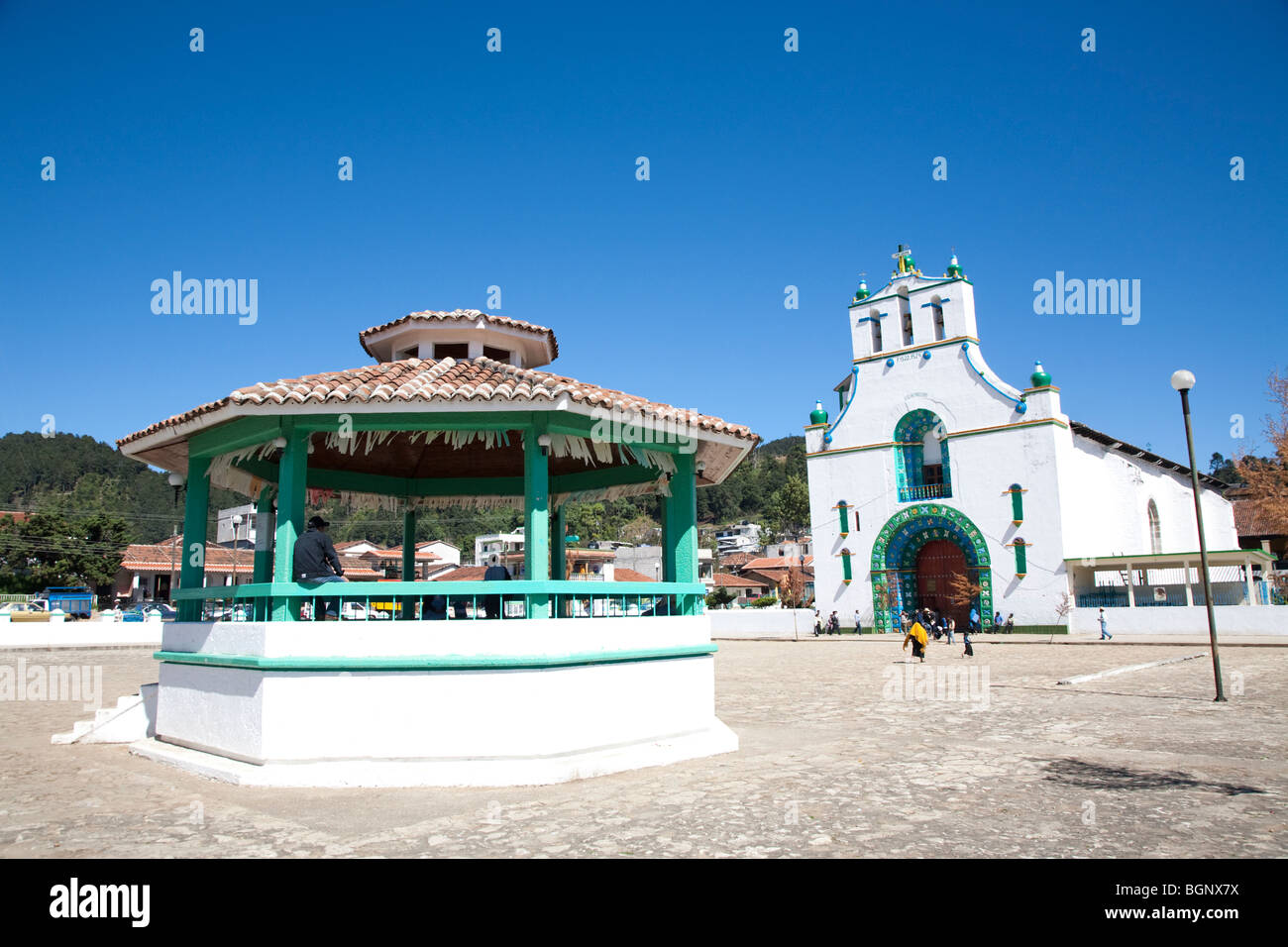 Chamula chiapas mexico hi-res stock photography and images - Alamy