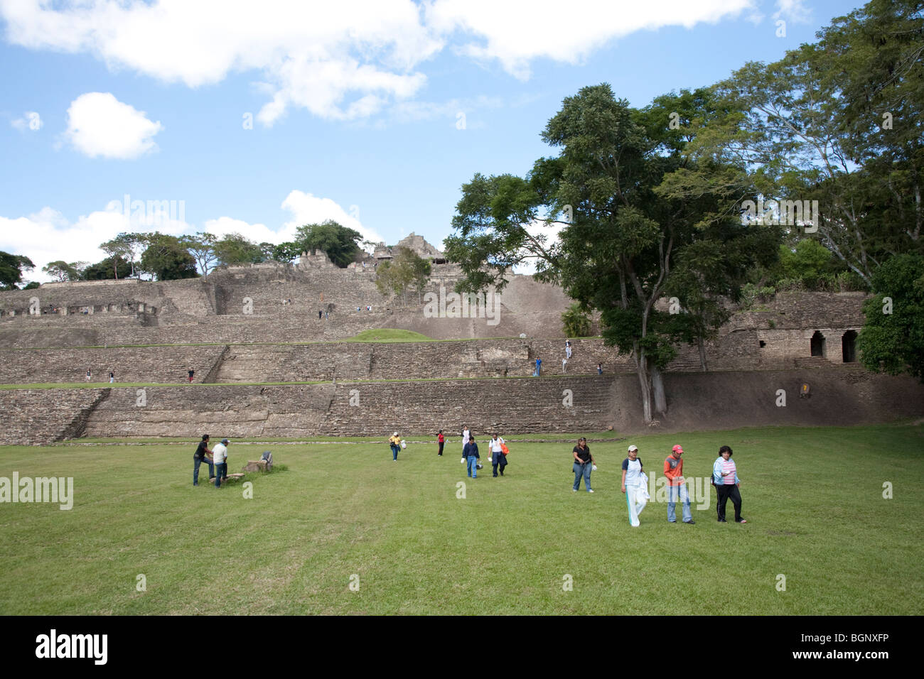 Toniná Maya Ruins archaeology site, Chiapas Mexico Stock Photo - Alamy