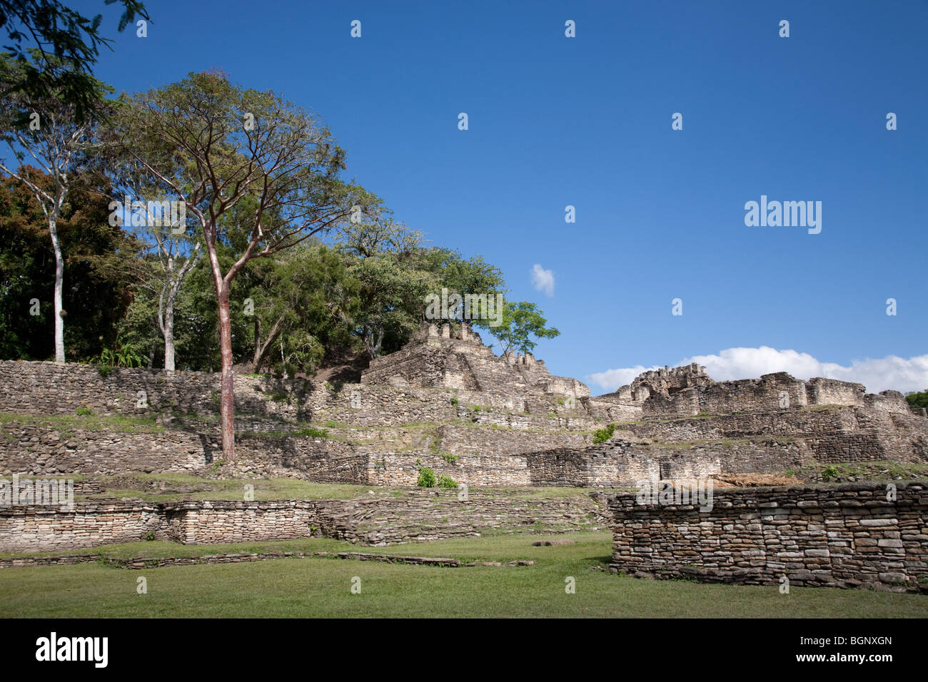 Toniná Maya Ruins archaeology site, Chiapas Mexico Stock Photo - Alamy