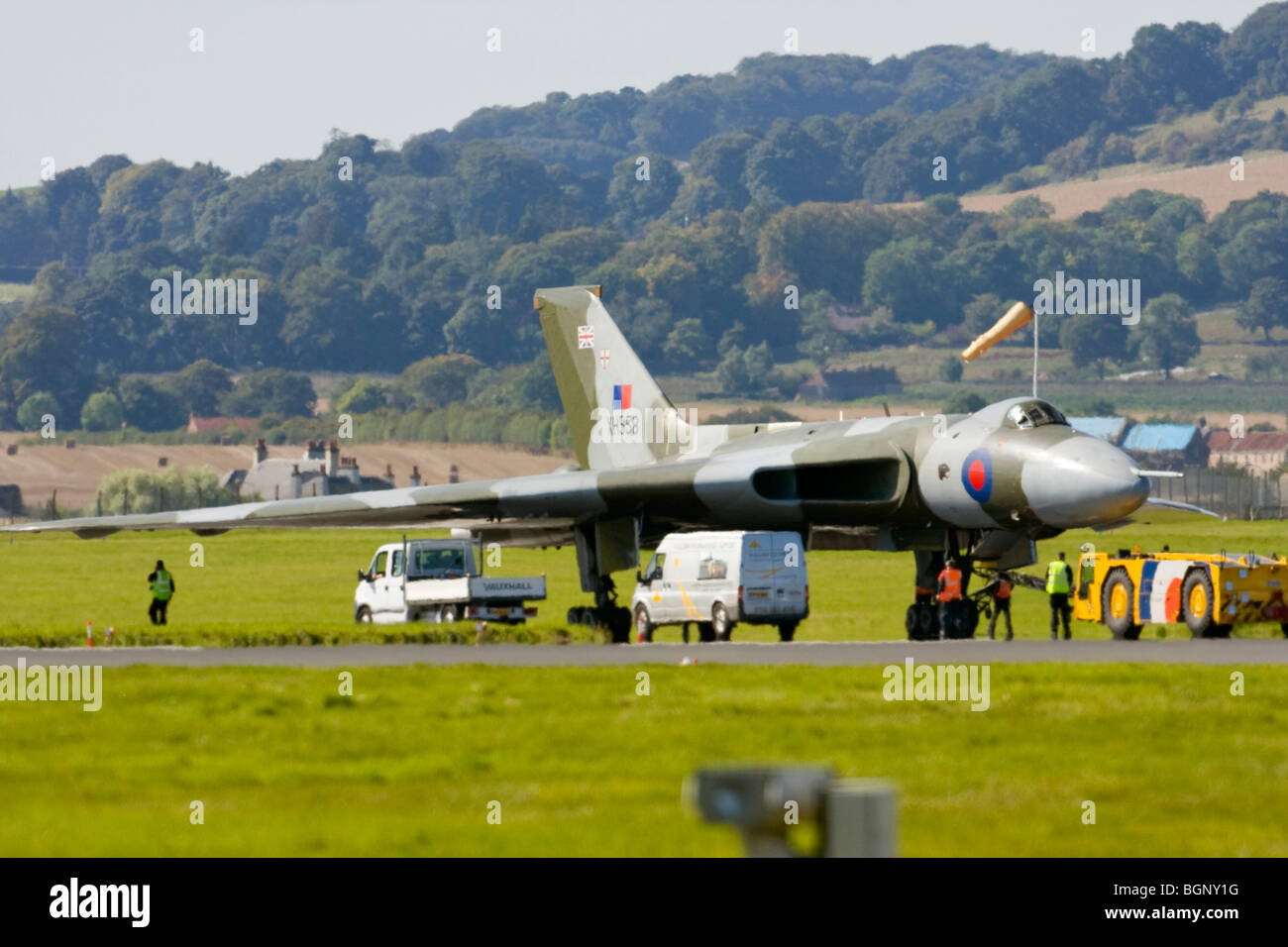 Vulcan bomber crew hi-res stock photography and images - Alamy