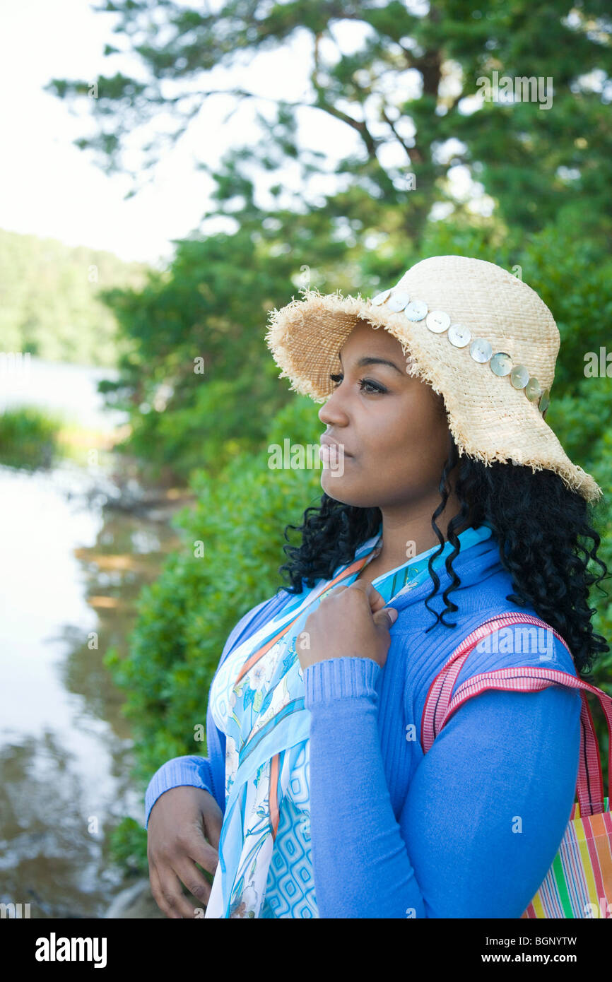 Black shoulder bag hi-res stock photography and images - Alamy