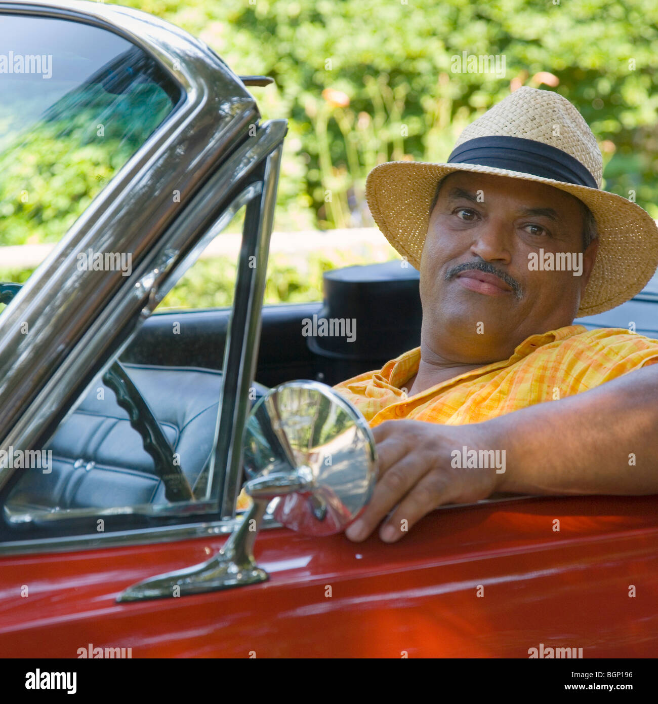 Convertible and seniors hi-res stock photography and images - Alamy