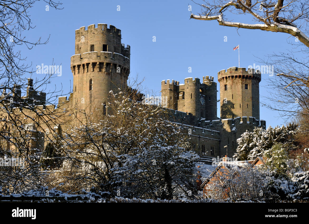 Warwick winter snow warwickshire hi-res stock photography and images ...