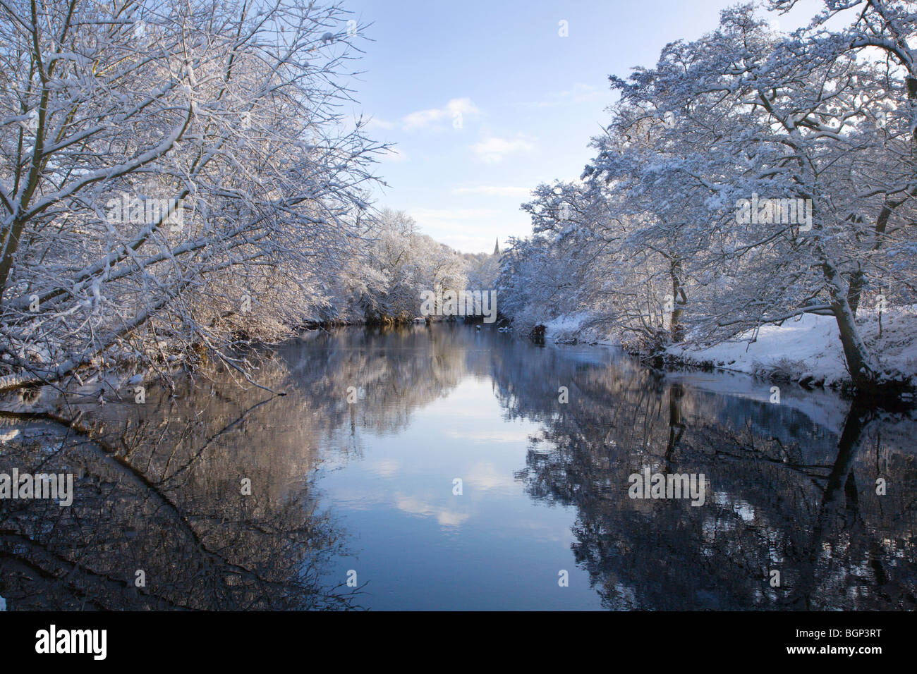 Knaresborough church in snow hi-res stock photography and images - Alamy