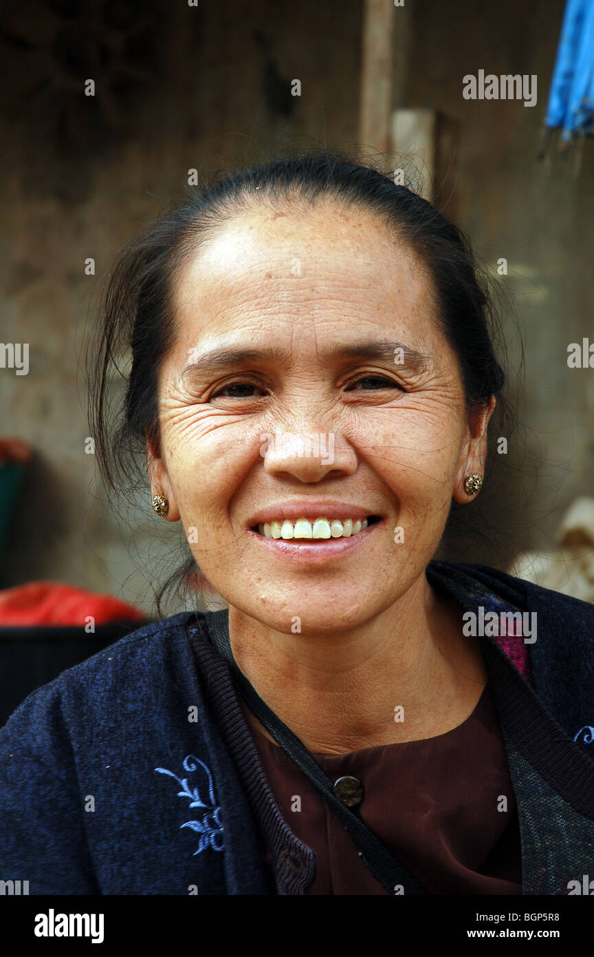 Burmese People In Markets Tachileik High Resolution Stock Photography ...