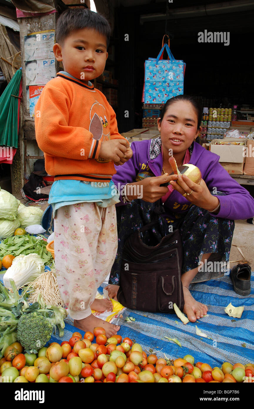 Burmese people in the markets of Tachileik, MYANMAR Stock Photo - Alamy