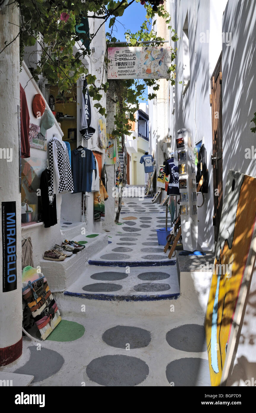 Traditional shopping area, Chora (main town), Ios island, Greece Stock ...