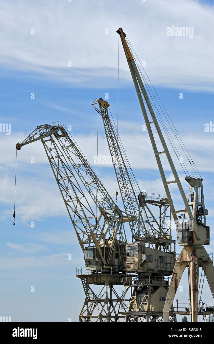 Historic antwerp docks hi-res stock photography and images - Alamy