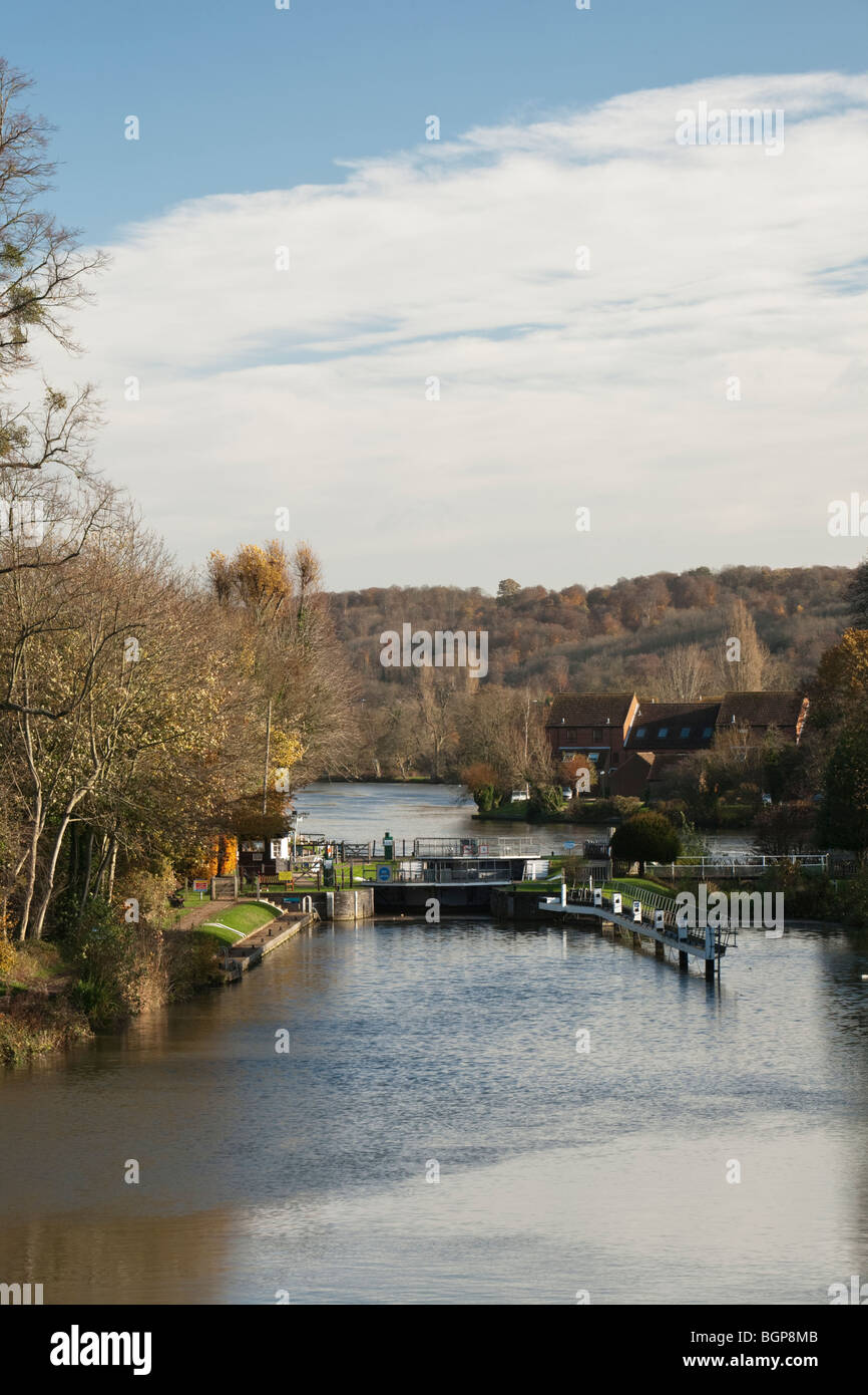 Temple Lock on the River Thames, Berkshire, UK Stock Photo - Alamy