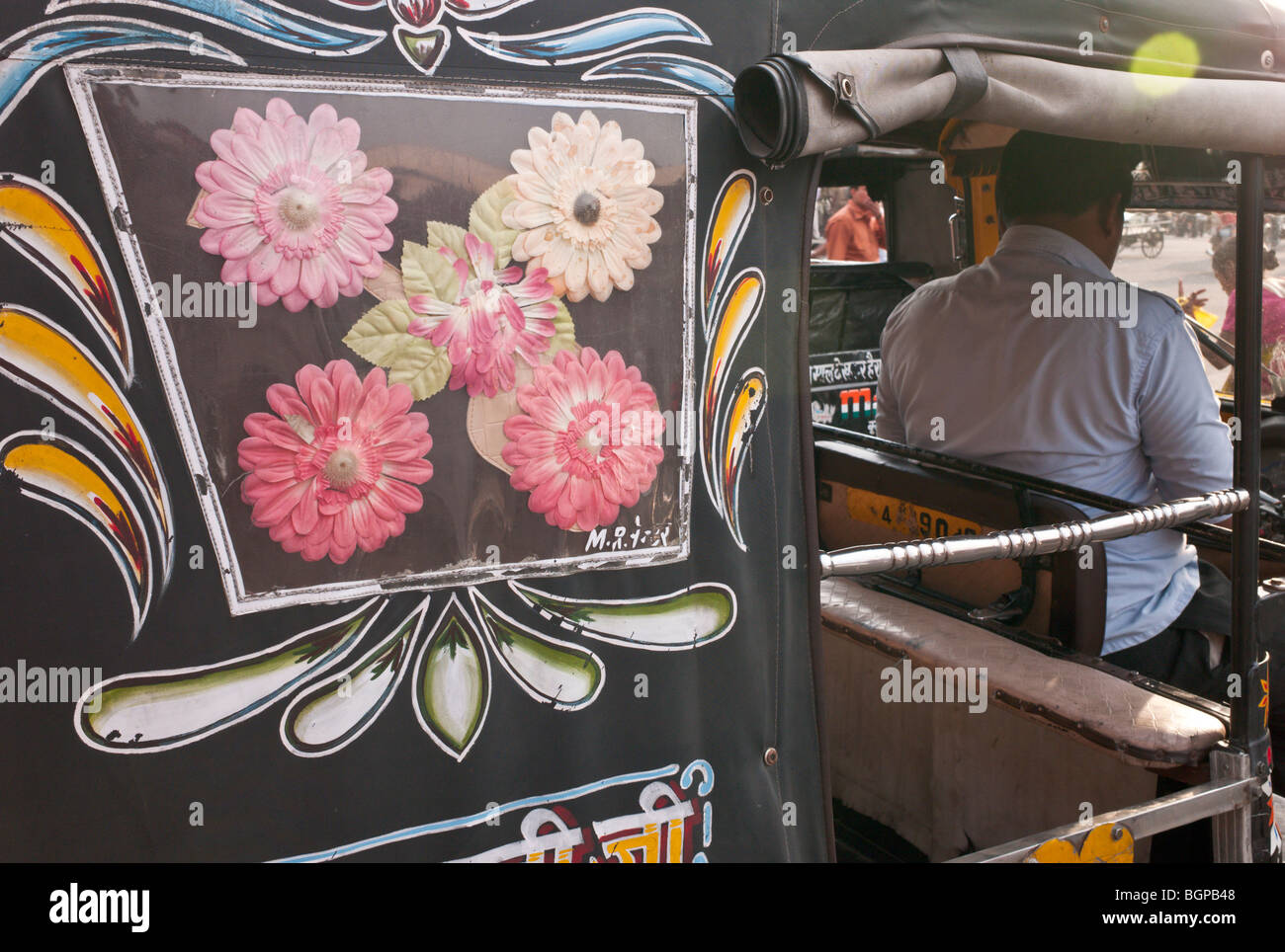Auto rickshaw india hi-res stock photography and images - Alamy