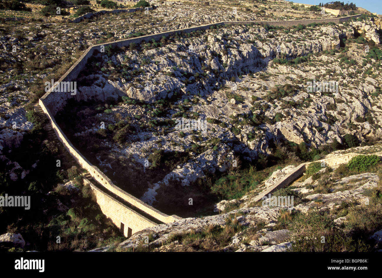 Victoria lines hi-res stock photography and images - Alamy
