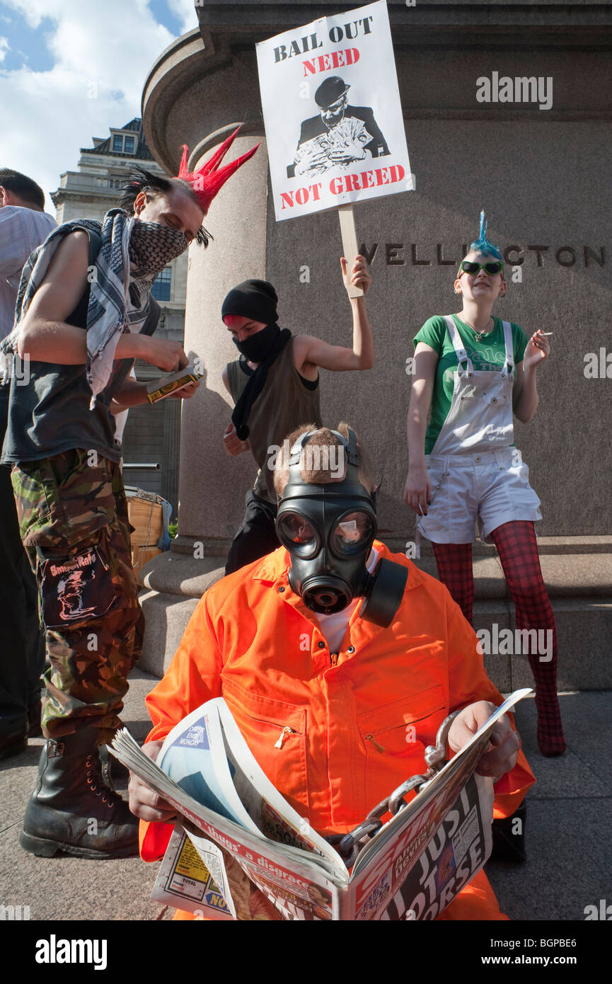 G20 demonstration london space hijackers hi-res stock photography and ...