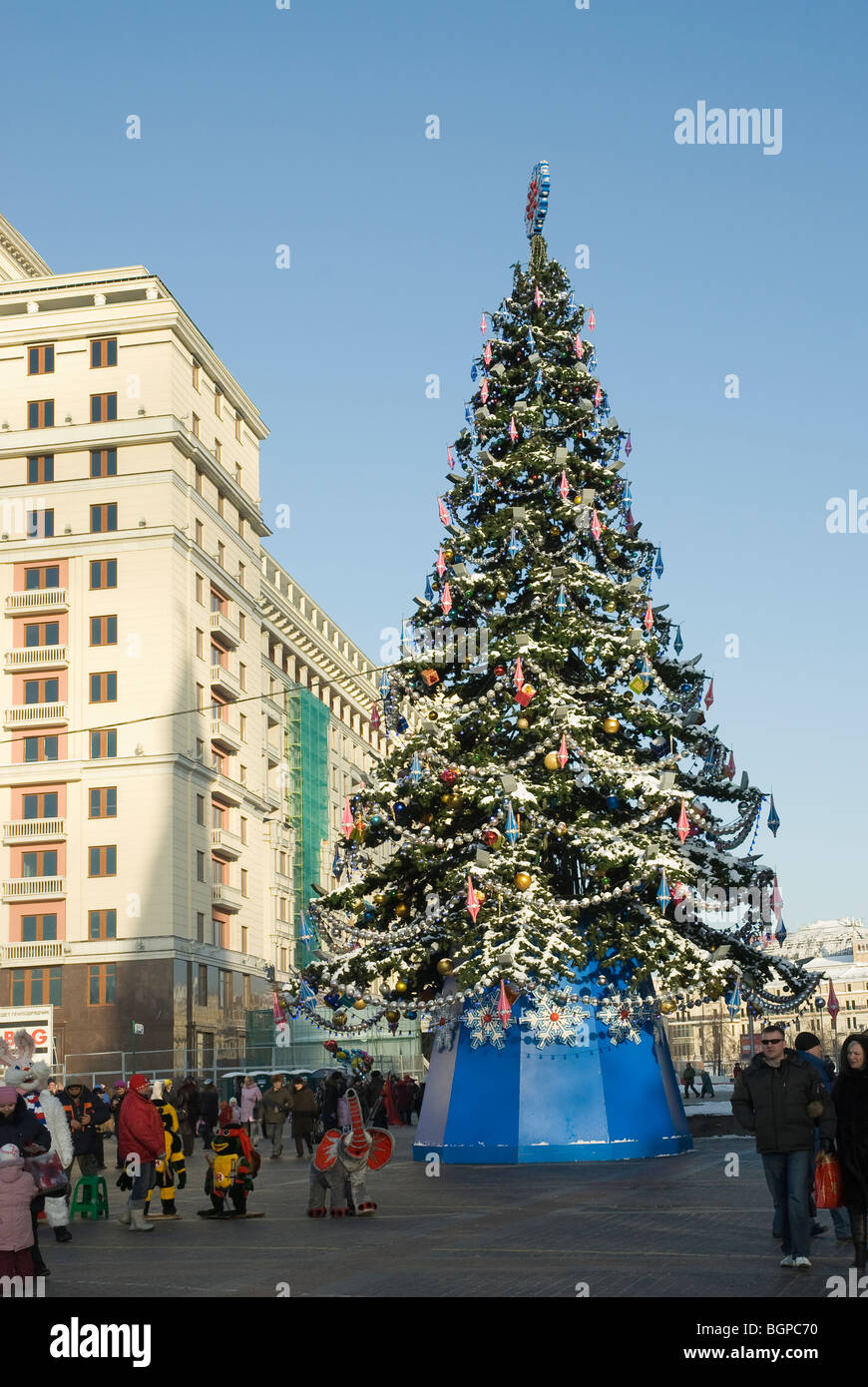 Christmas tree on the Manezhnaya square in centre of Moscow Stock Photo ...