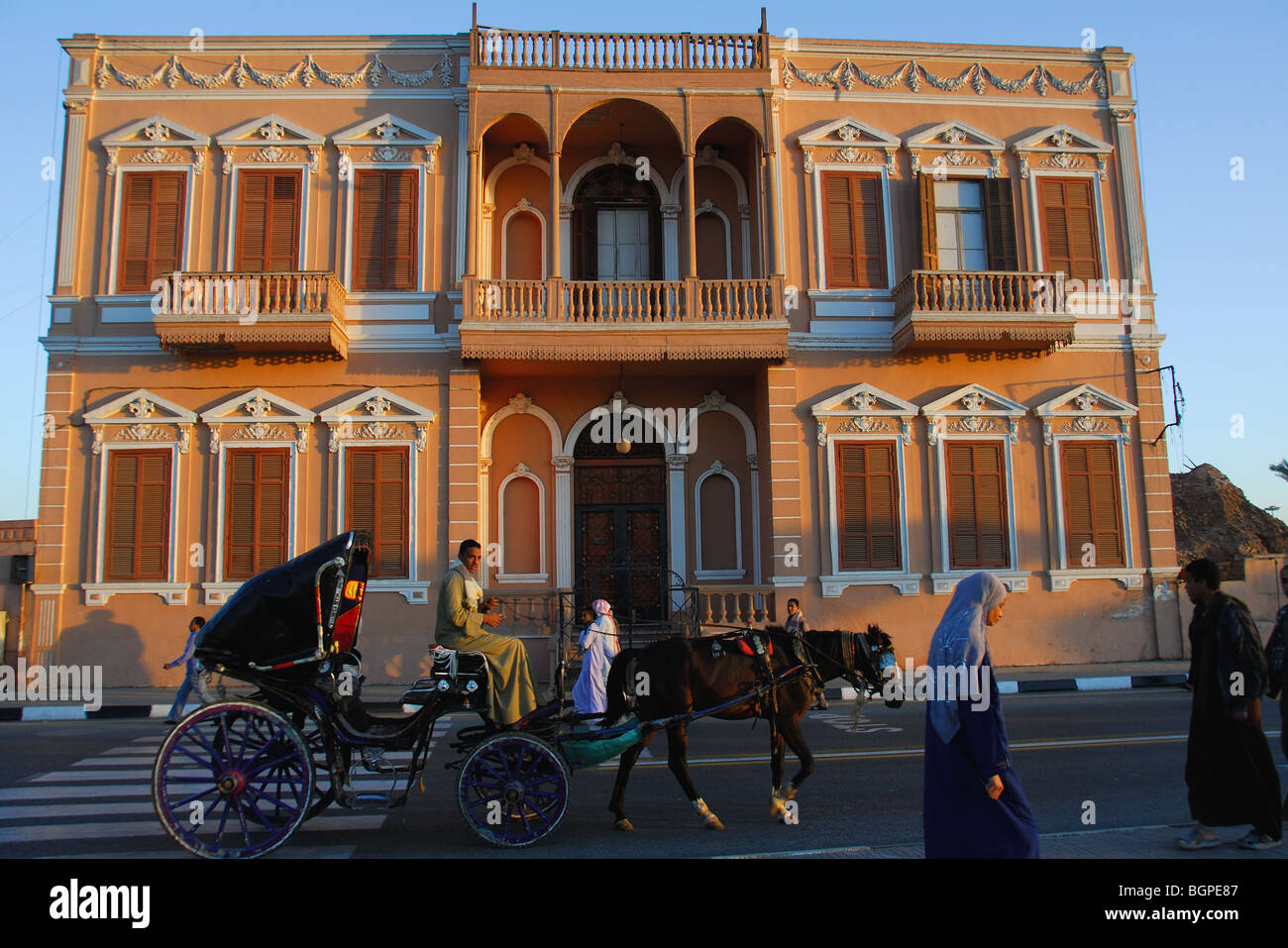 Egypt street hi-res stock photography and images - Alamy