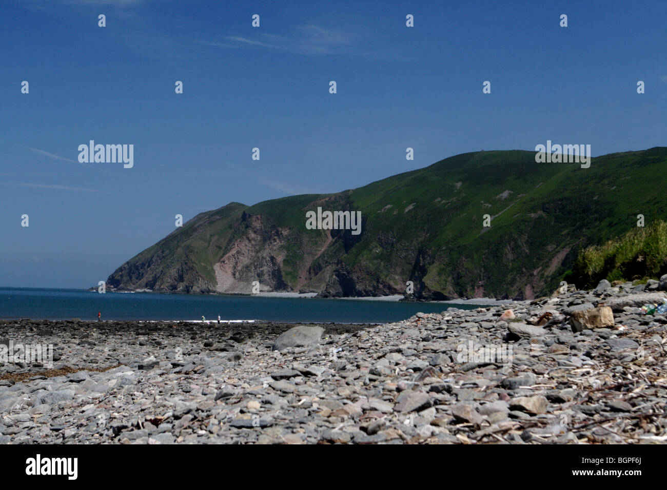 Lynmouth beach north devon Stock Photo - Alamy