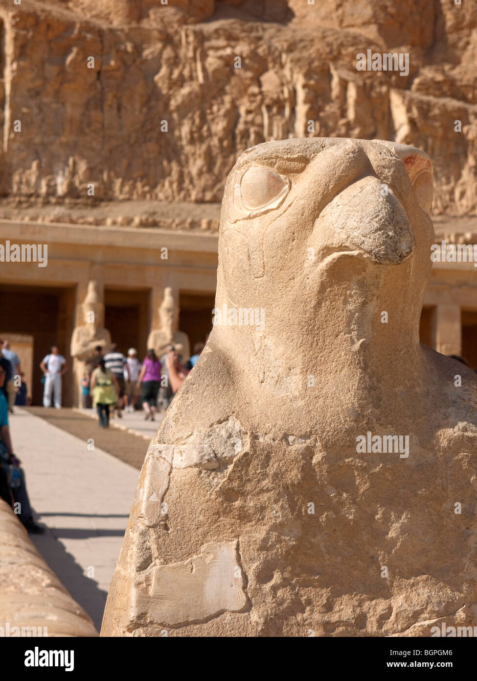 Statue hor egypt hi-res stock photography and images - Alamy