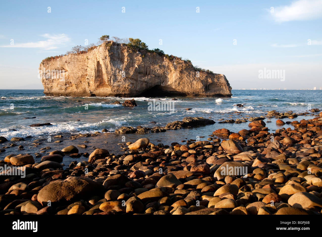 Rocky seashore, Puerto Vallarta, Mexico Stock Photo - Alamy