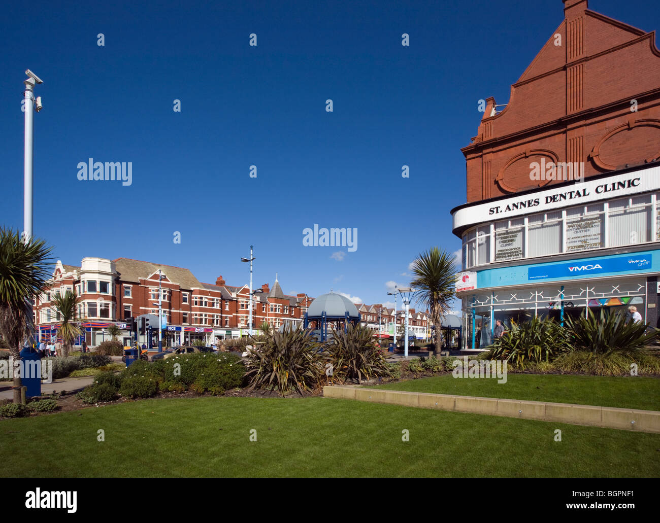 Lytham St Annes town center Stock Photo - Alamy