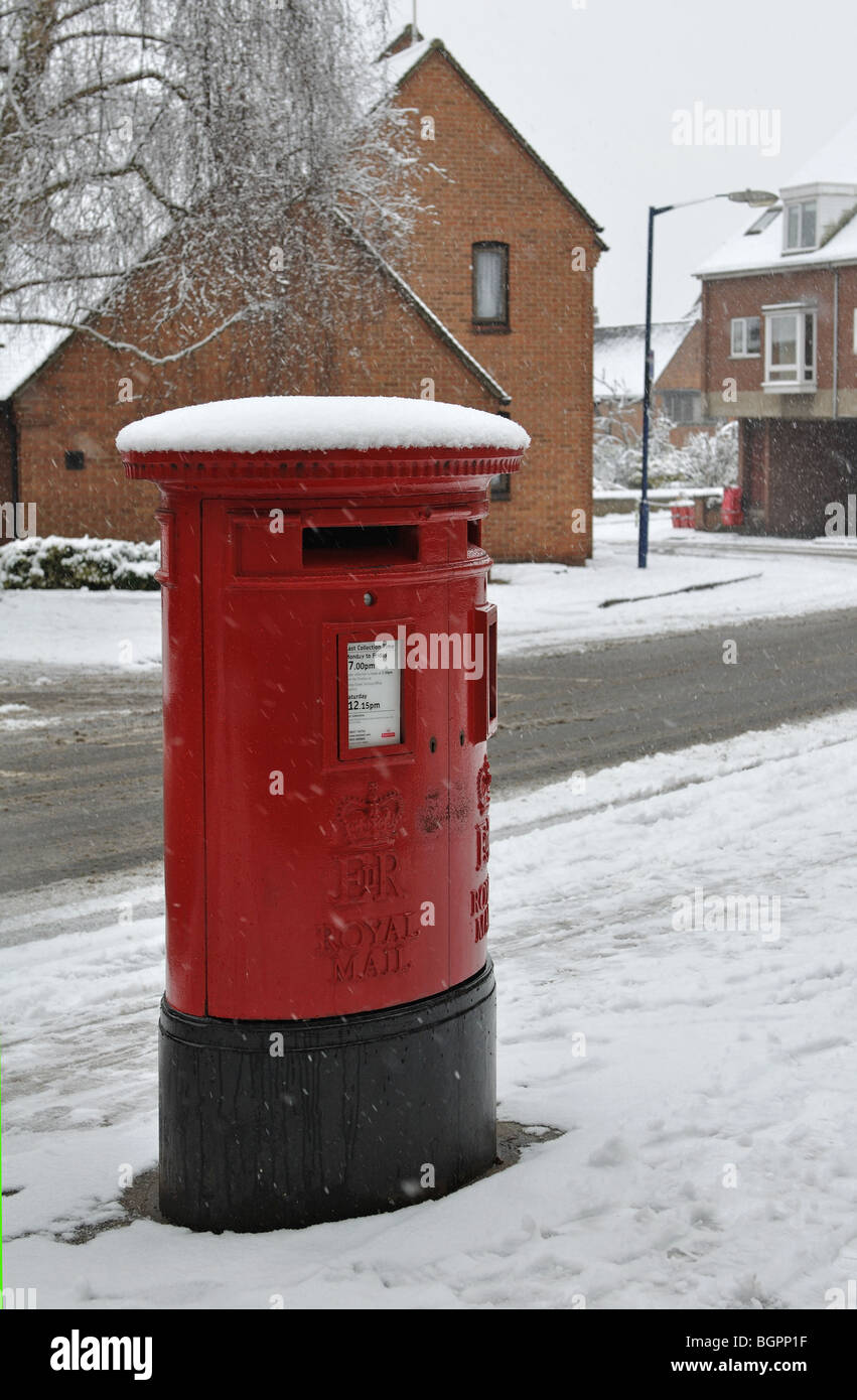 Double letter box in snow, Warwick town centre, Warwickshire, England ...