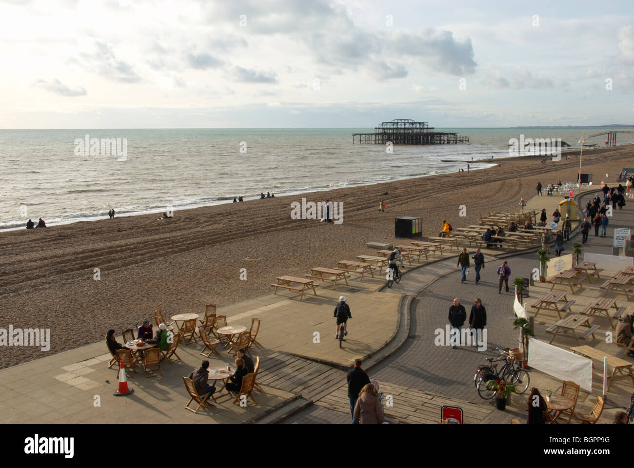 West beach promenade hi-res stock photography and images - Alamy