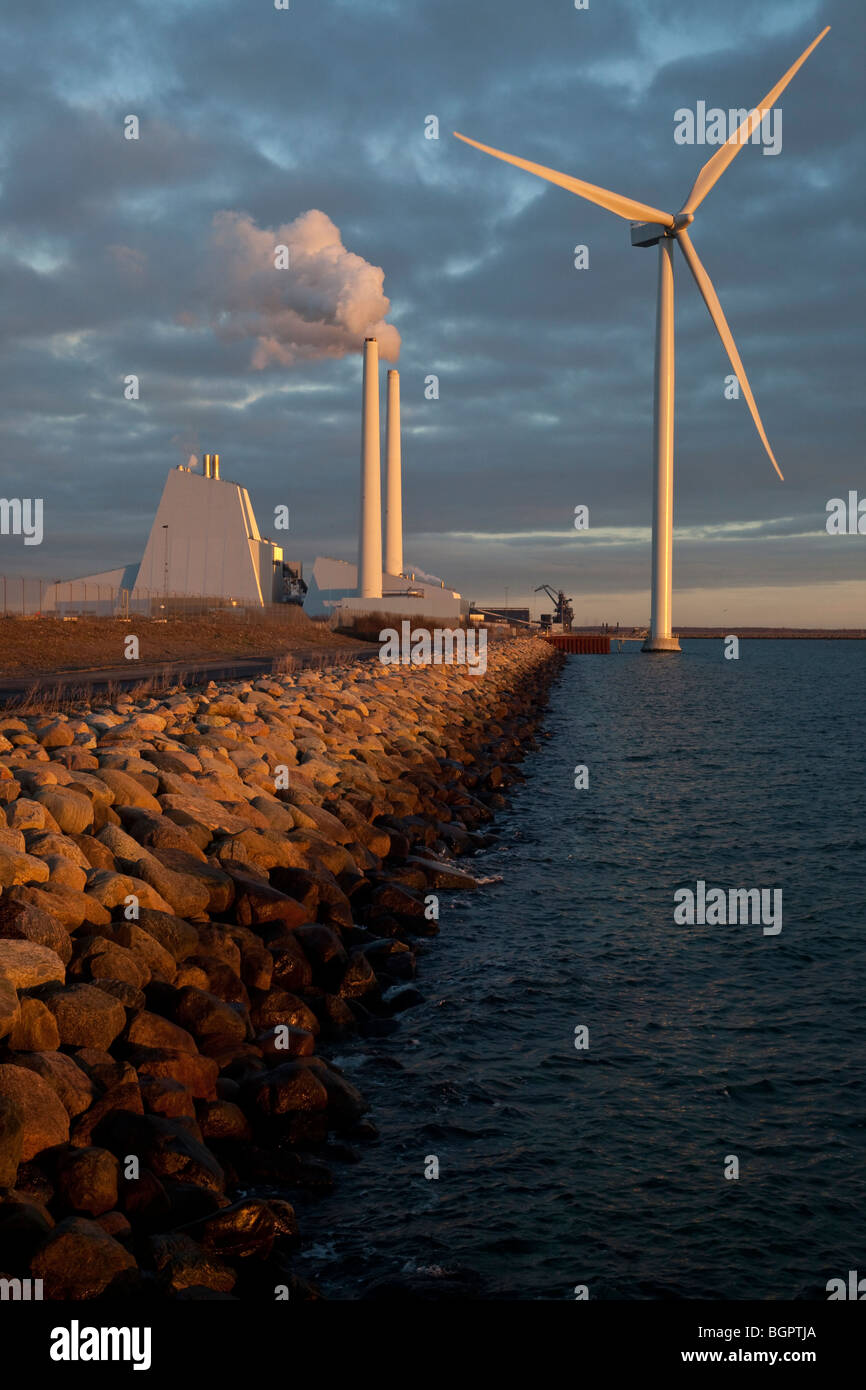 Windmills denmark hi-res stock photography and images - Alamy
