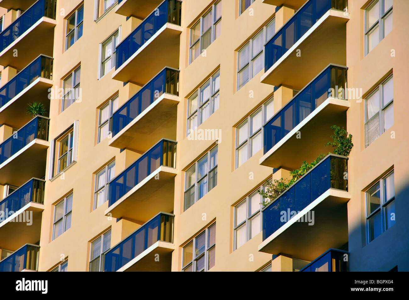 Timeshare apartments, Miami Beach, Florida, USA Stock Photo - Alamy