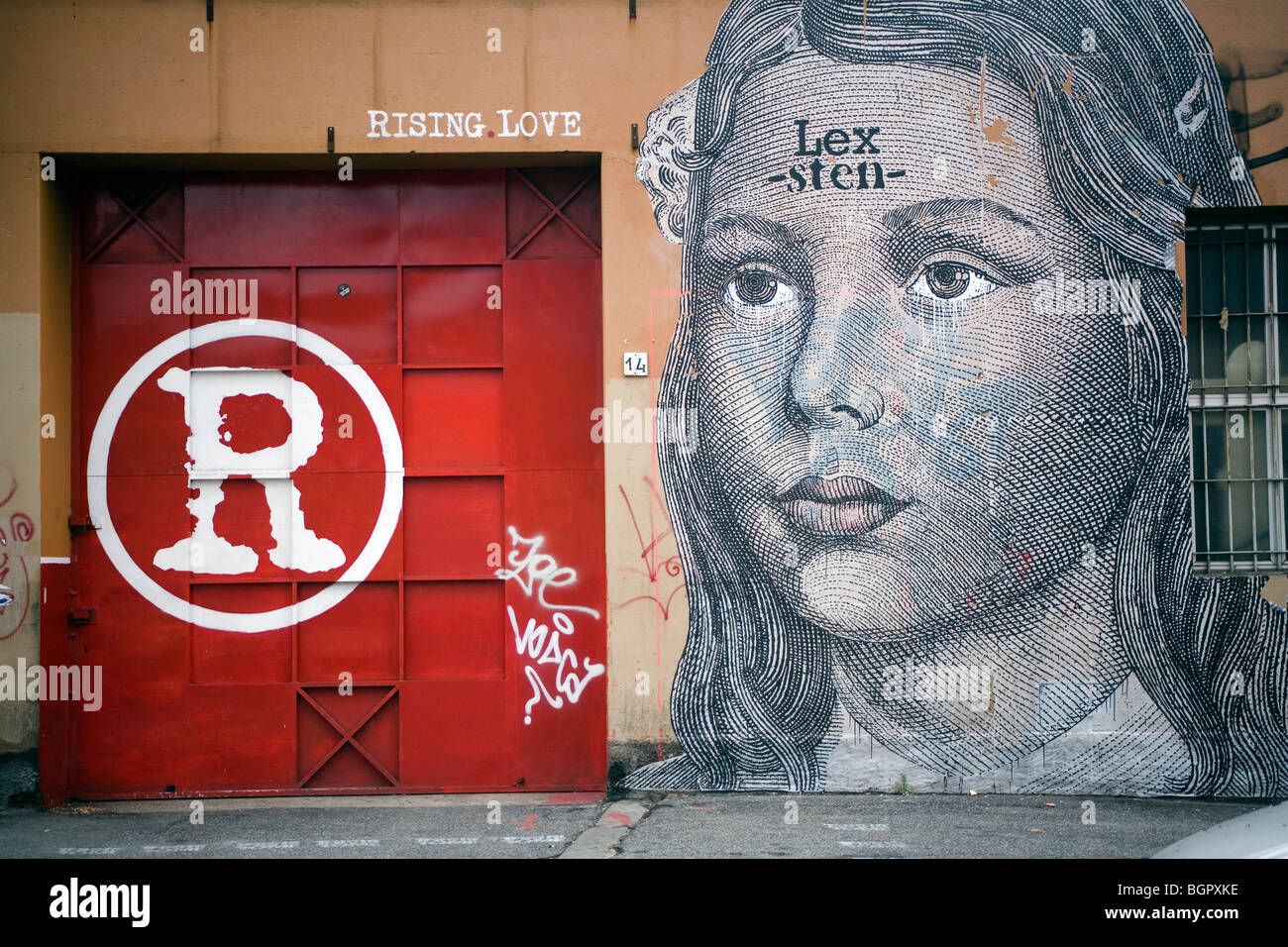 Graffiti hi-res stock photography and images - Alamy