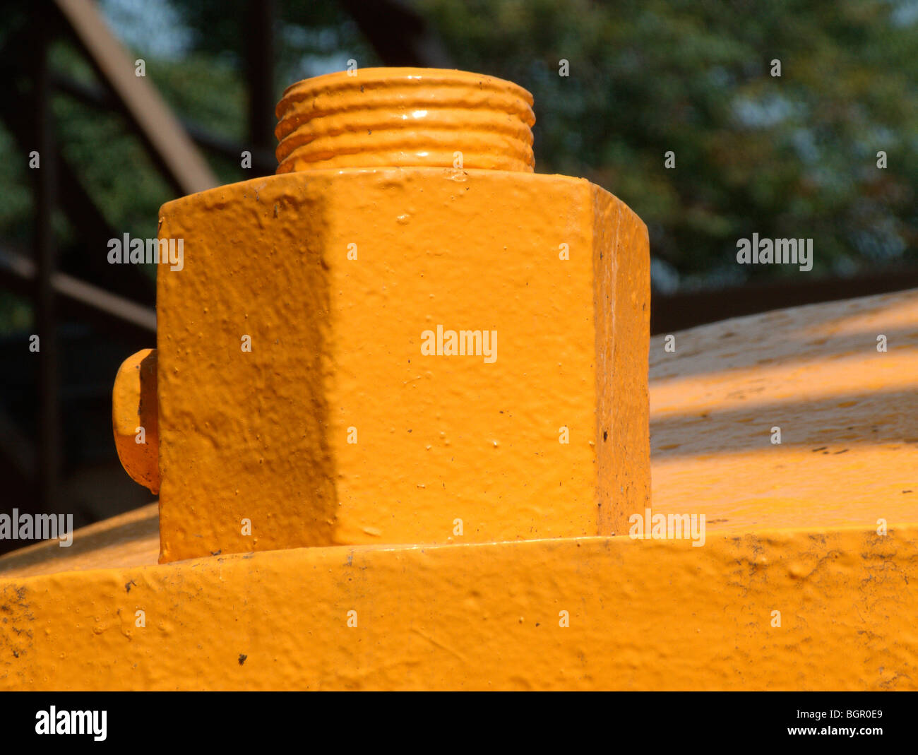 Eiffel tower screw hi-res stock photography and images - Alamy