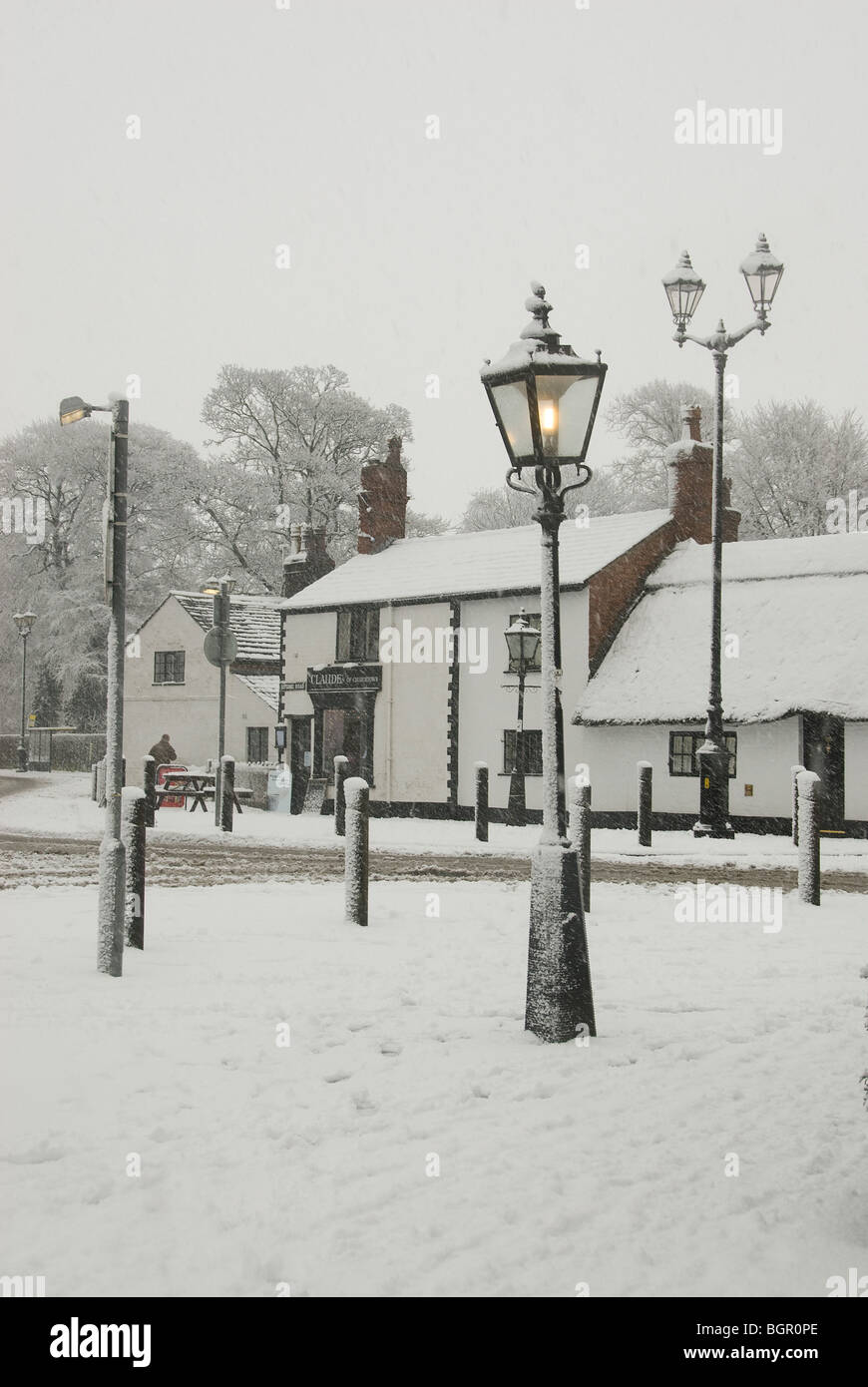 Churchtown Village, Southport, in snow Stock Photo - Alamy