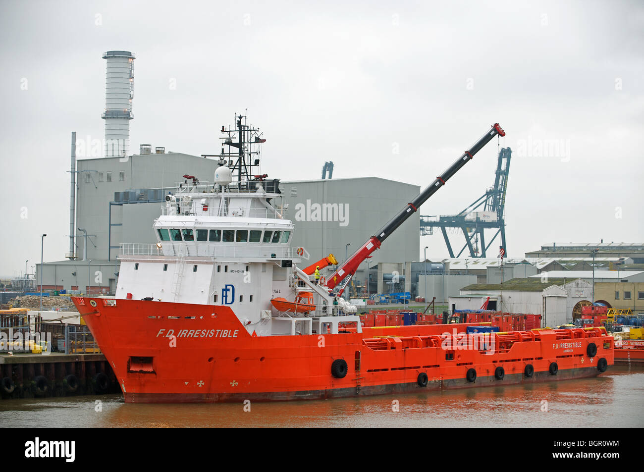North Sea gas/oil field supply ship, with gas-fired power station in ...