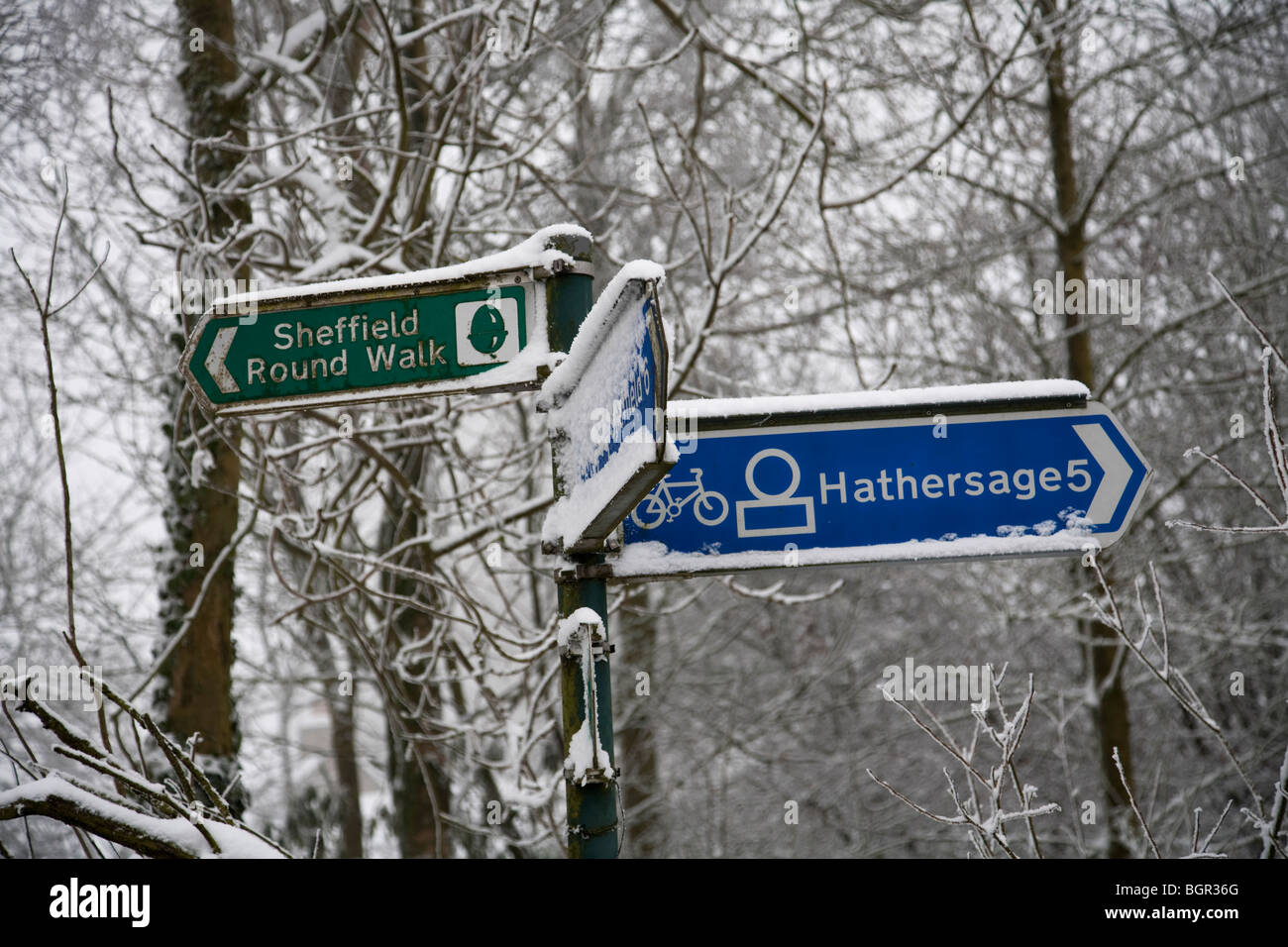 Sheffield round walk hi-res stock photography and images - Alamy