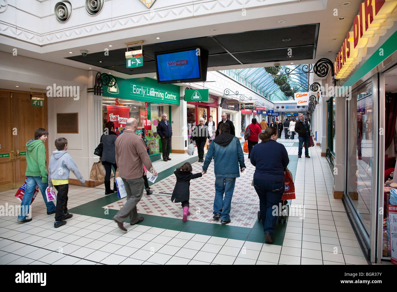 View along Grace Reynolds Walk in The Mall, Camberley, with Sunday ...